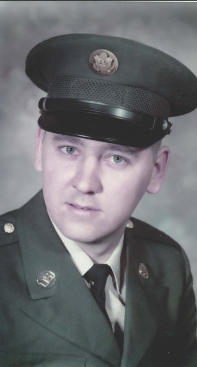 James Michael Collins – Oliver Funeral Home of Winona, Inc.