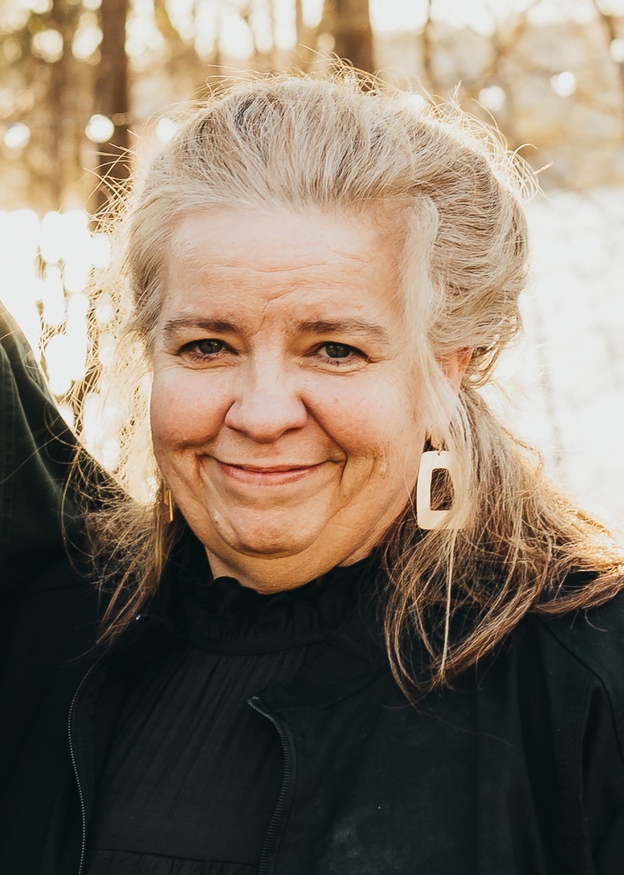 Velvet Lee Gillespie – Oliver Funeral Home of Winona, Inc.