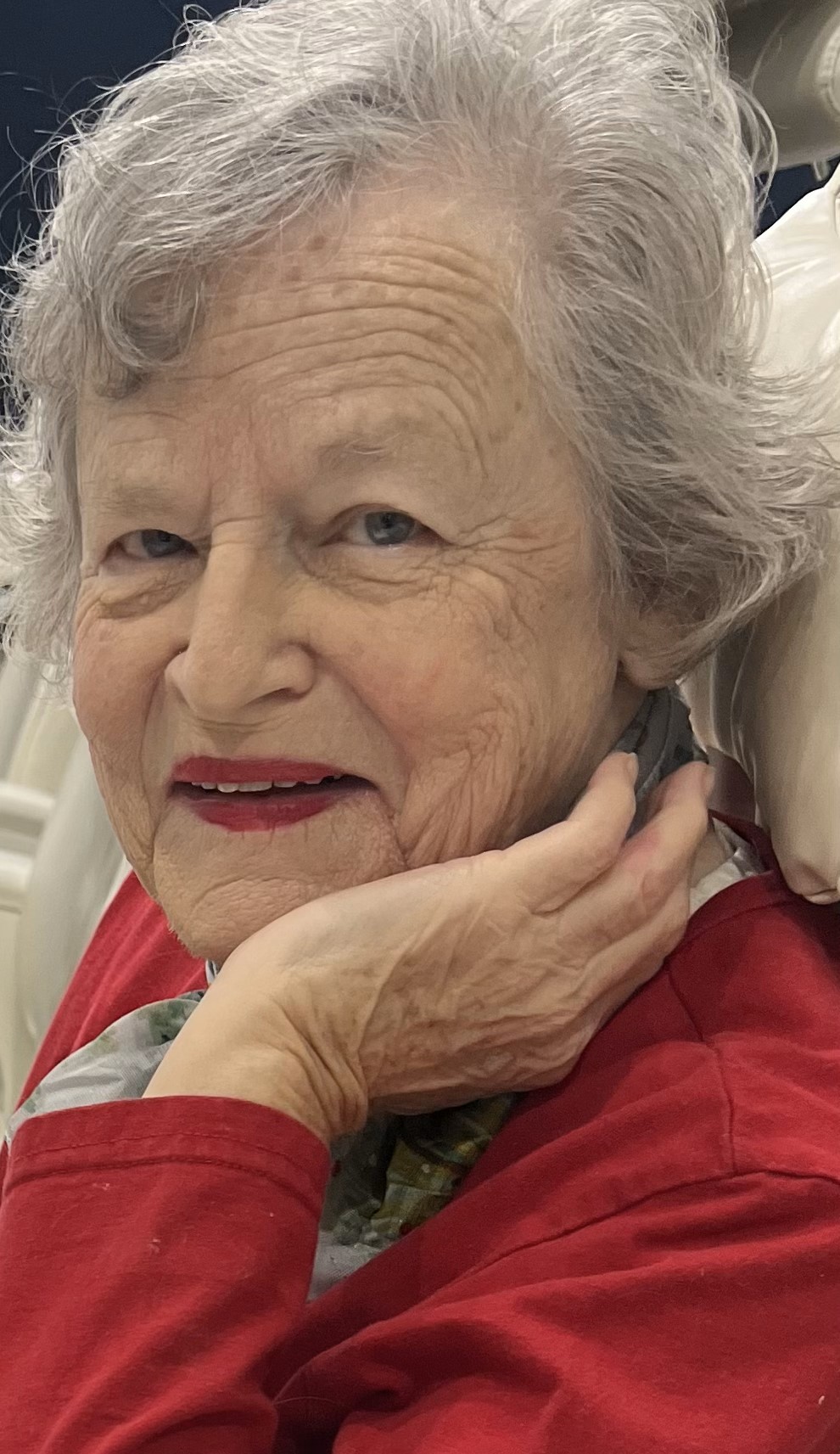 Mary Shirley Howell Rothy – Oliver Funeral Home of Winona, Inc.